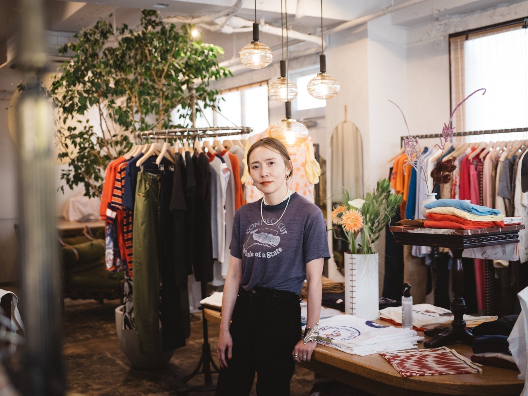 服をいたわることは、自分を大切にすること。ヴィンテージのある暮らしとケアの選び方 – FREDDY LECK